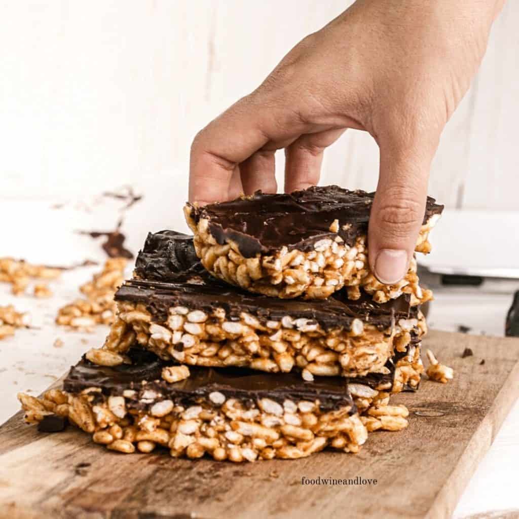 Vegan Puffed Rice Snack Bars - Food Wine and Love