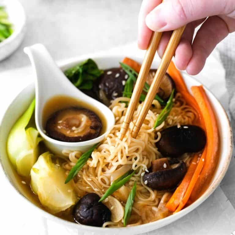 Vegan Ramen with Shitake Mushrooms - Food Wine and Love